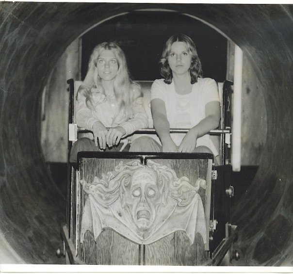 Spending the night in West View Park’s Haunted House – The Bill Tracy ...